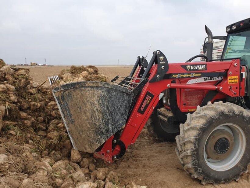Asansörlü Pancar Kovası - Novatar Tarım Makinaları