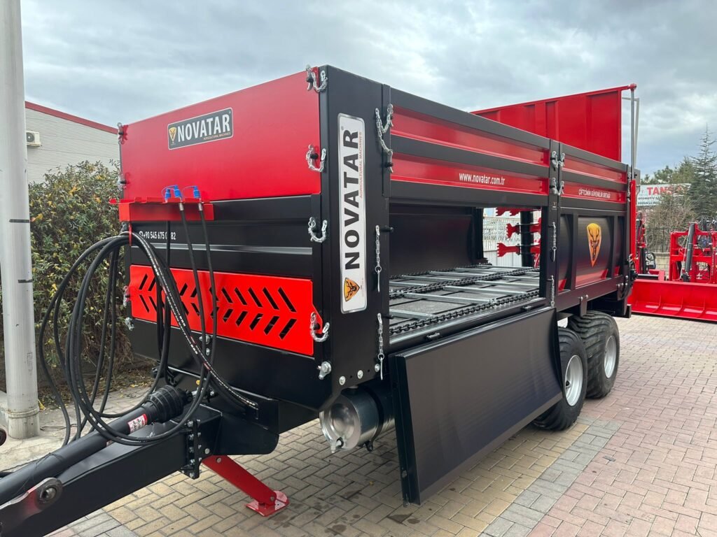 10 M³ Manure Spreader (Side Cover Openable) - Novatar Tarım Makinaları